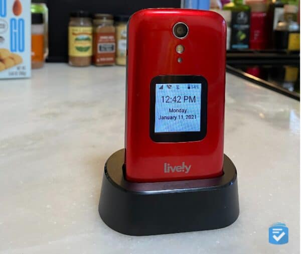 Lively Jitterbug Phone Reviews │ The Senior List