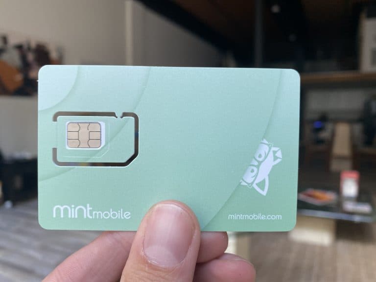 Mint Mobile for Seniors: Plans, Prices & Reviews in 2025