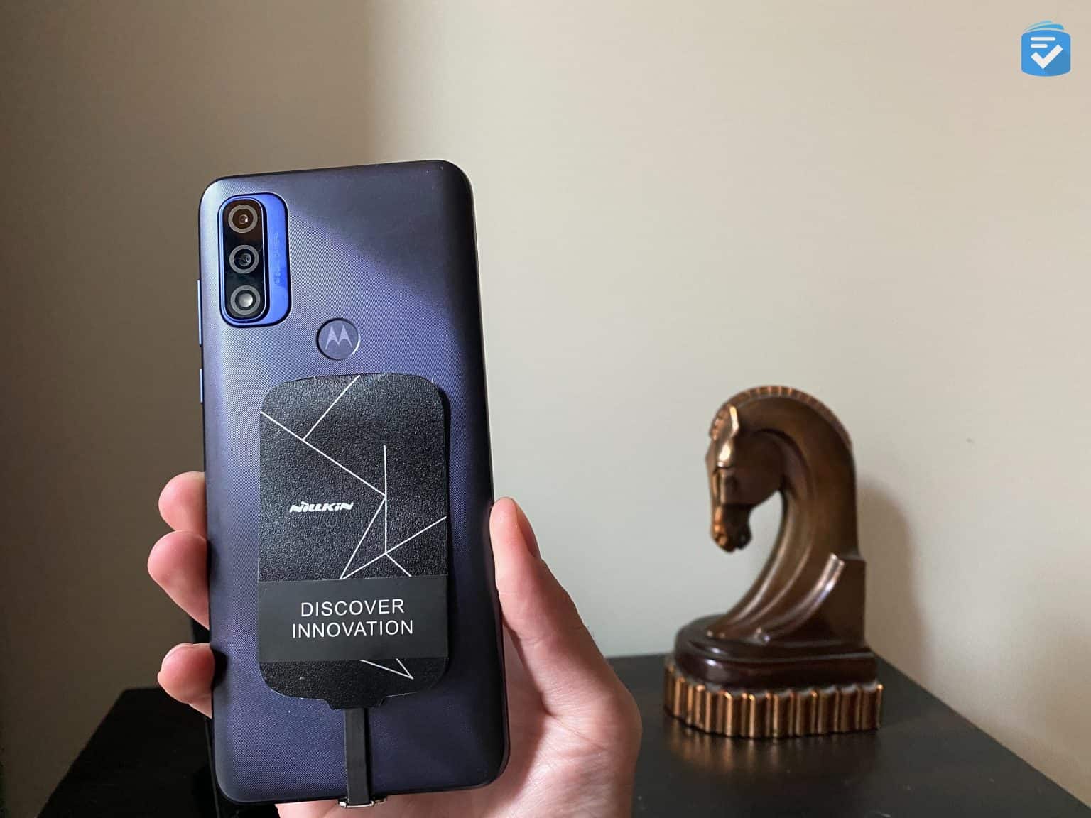 RAZ Memory Cell Phone Review and Pricing | Hands-On Test