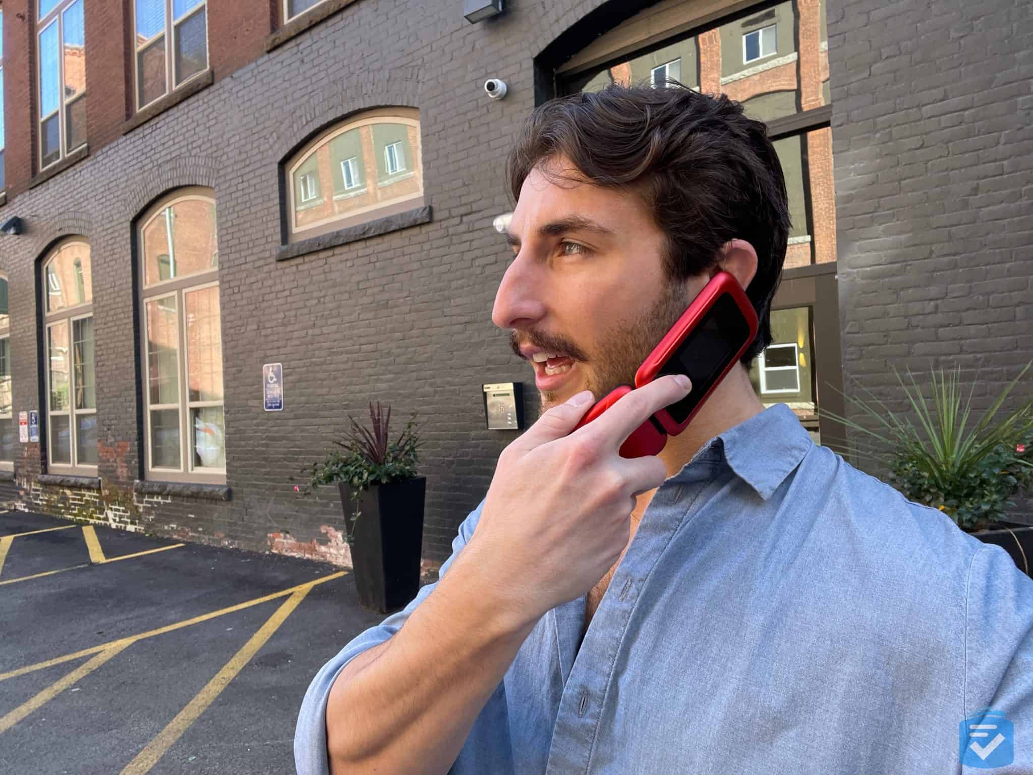 Consumer Cellular Phones and Plans for Seniors in 2025